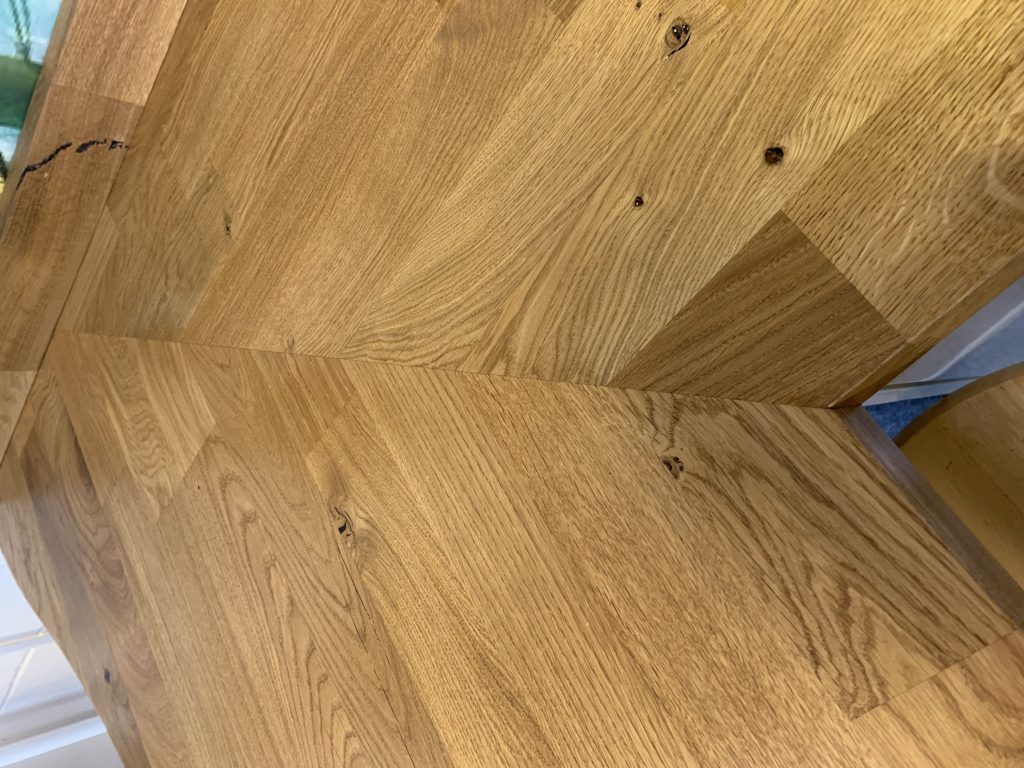 Rustic Oak (Solid Wood) – Llandaff Laminates LTD