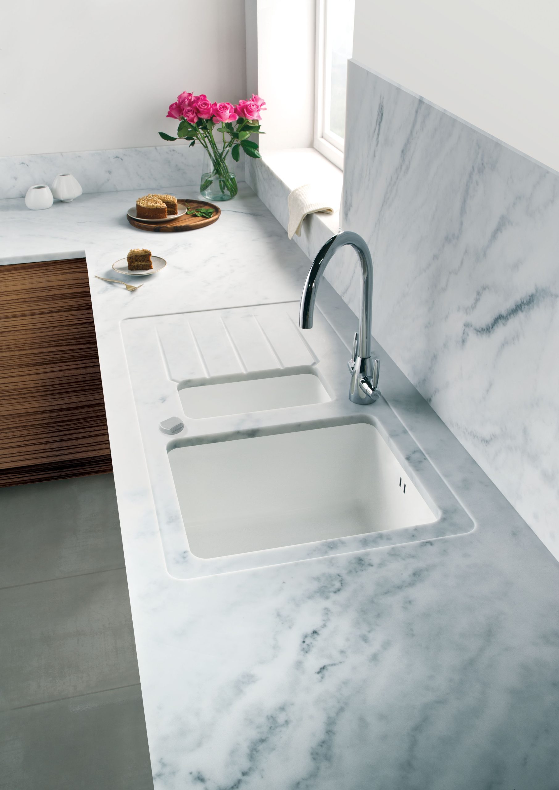 Minerva Carrara White (Solid Surface) – Llandaff Laminates LTD