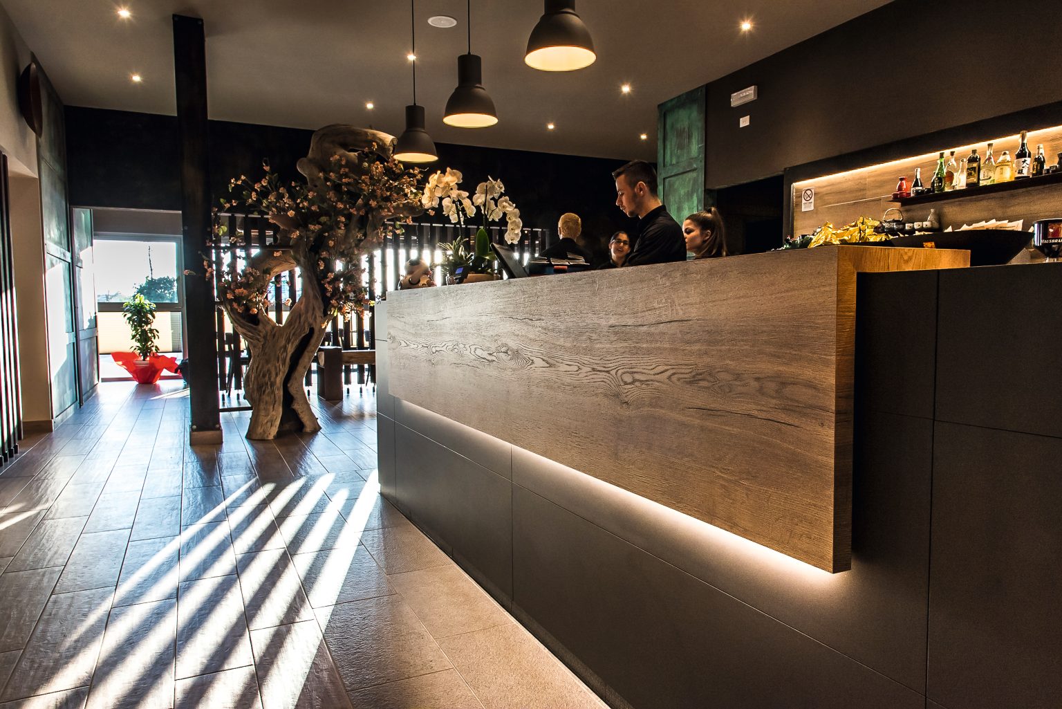 Natural Halifax Oak H1180 Egger MFC – Llandaff Laminates LTD