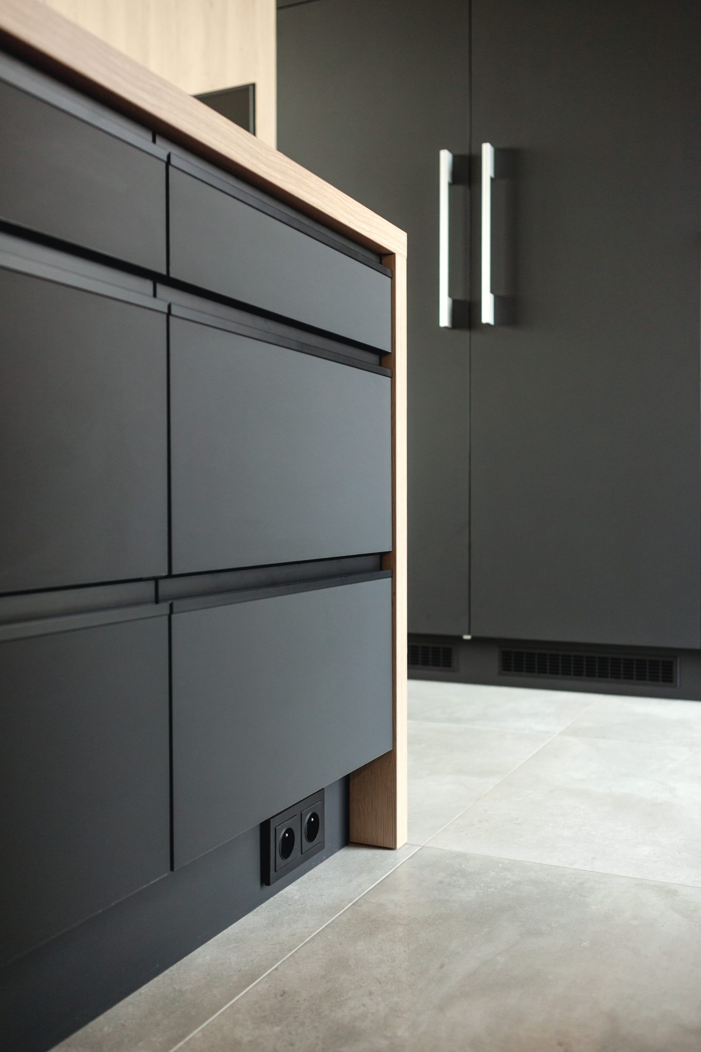 Black U999 Egger MFC – Llandaff Laminates LTD